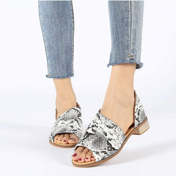 Shoes | Trendy Soft Vegan Open Toe Sidecut Sandal | Poshmark